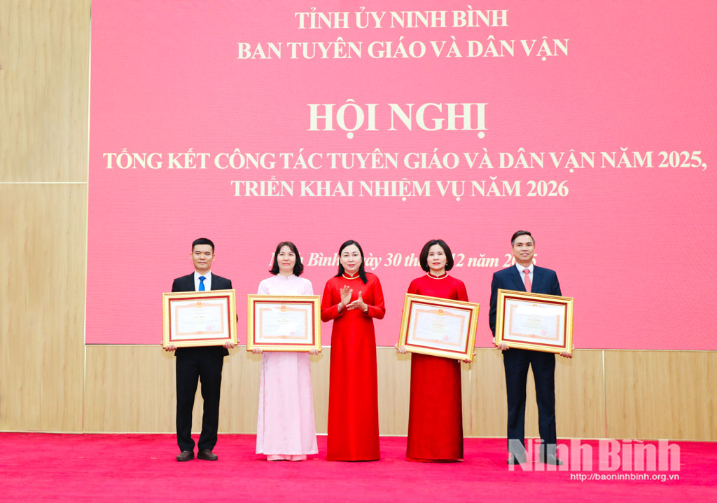 Tổng kết công tác Tuyên giáo và Dân vận năm 2025, triển khai nhiệm vụ ...