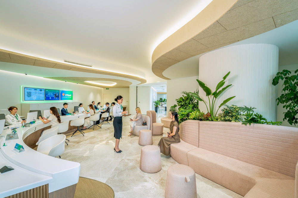 Khai trương chi nhánh VPBank Flagship Hà Nội: Điểm chạm tài chính hiện ...