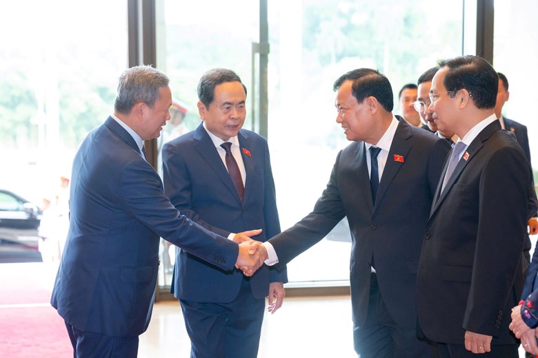 Chủ tịch Quốc hội Trần Thanh Mẫn hội kiến Thủ tướng Vương quốc ...