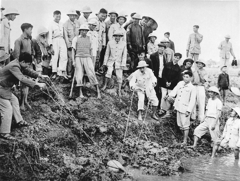 Mối quan hệ giữa phòng, chống tham ô, lãng phí và phòng, chống quan ...