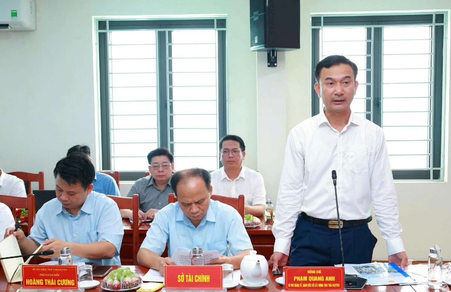 Tăng tốc quy hoạch, hoàn thiện hạ tầng, tạo dư địa cho tăng trưởng hai ...